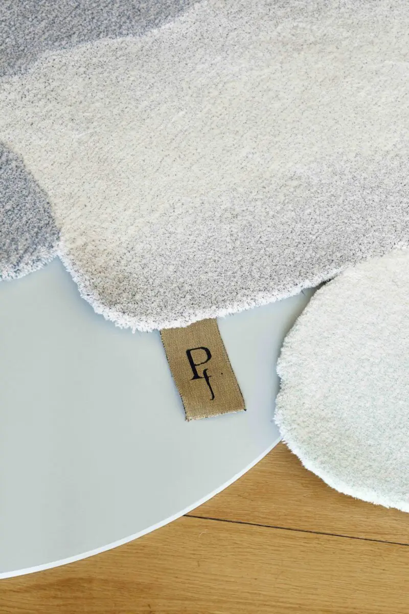 Gravitation Rug Pinton The Invisible Collection