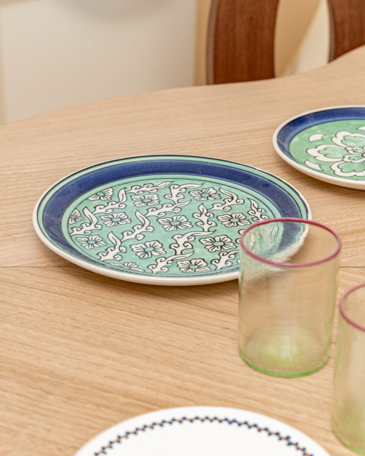 Green Arya Plate The Invisible Collection