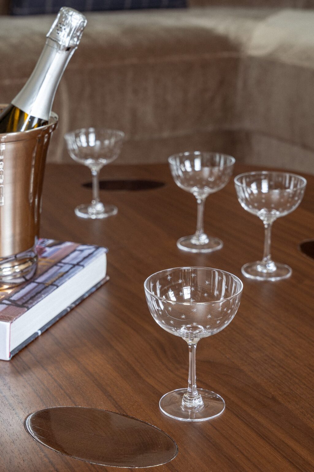 Set of 6 Crystal Champagne Saucers With Stars The Invisible Collection