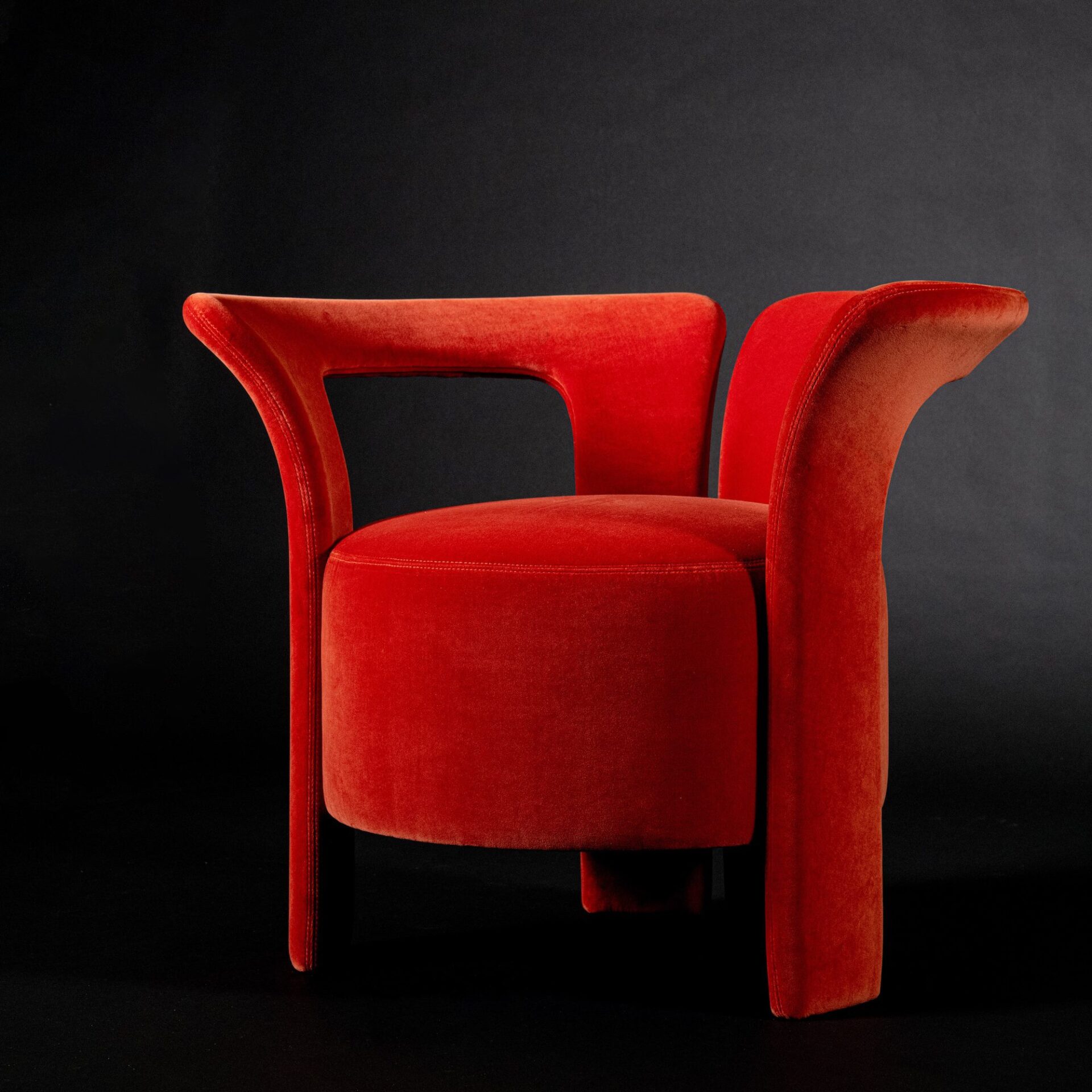 Mava Armchair Maison Leleu, Mobilier national The Invisible Collection