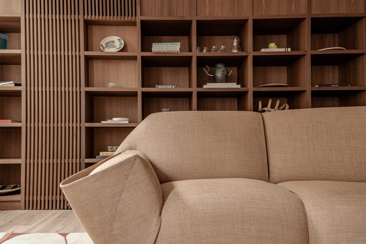 Pilati Sofa Pinto The Invisible Collection