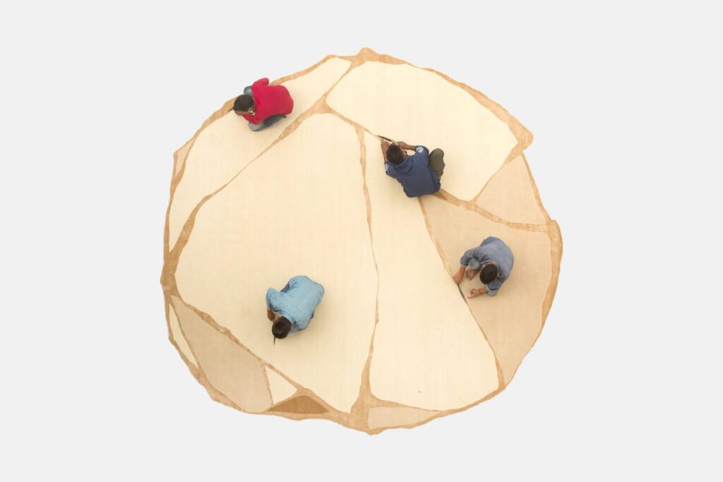 Ceramic Rug Round Beige Atelier Février The Invisible Collection
