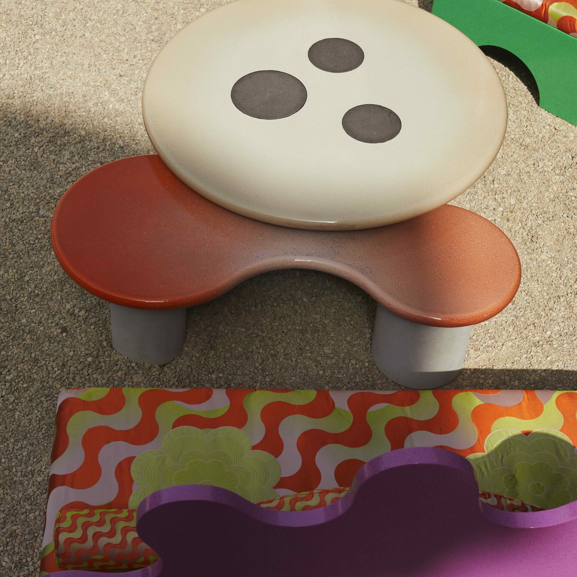 Peanut Coffee Table Lavastone Uchronia The Invisible Collection